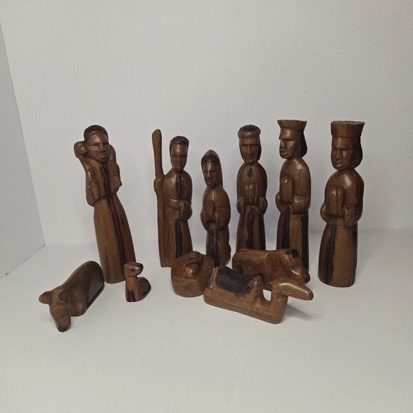 Holiday | African Hand Carved Solid Wood Christmas Nativity Figures 11 ...